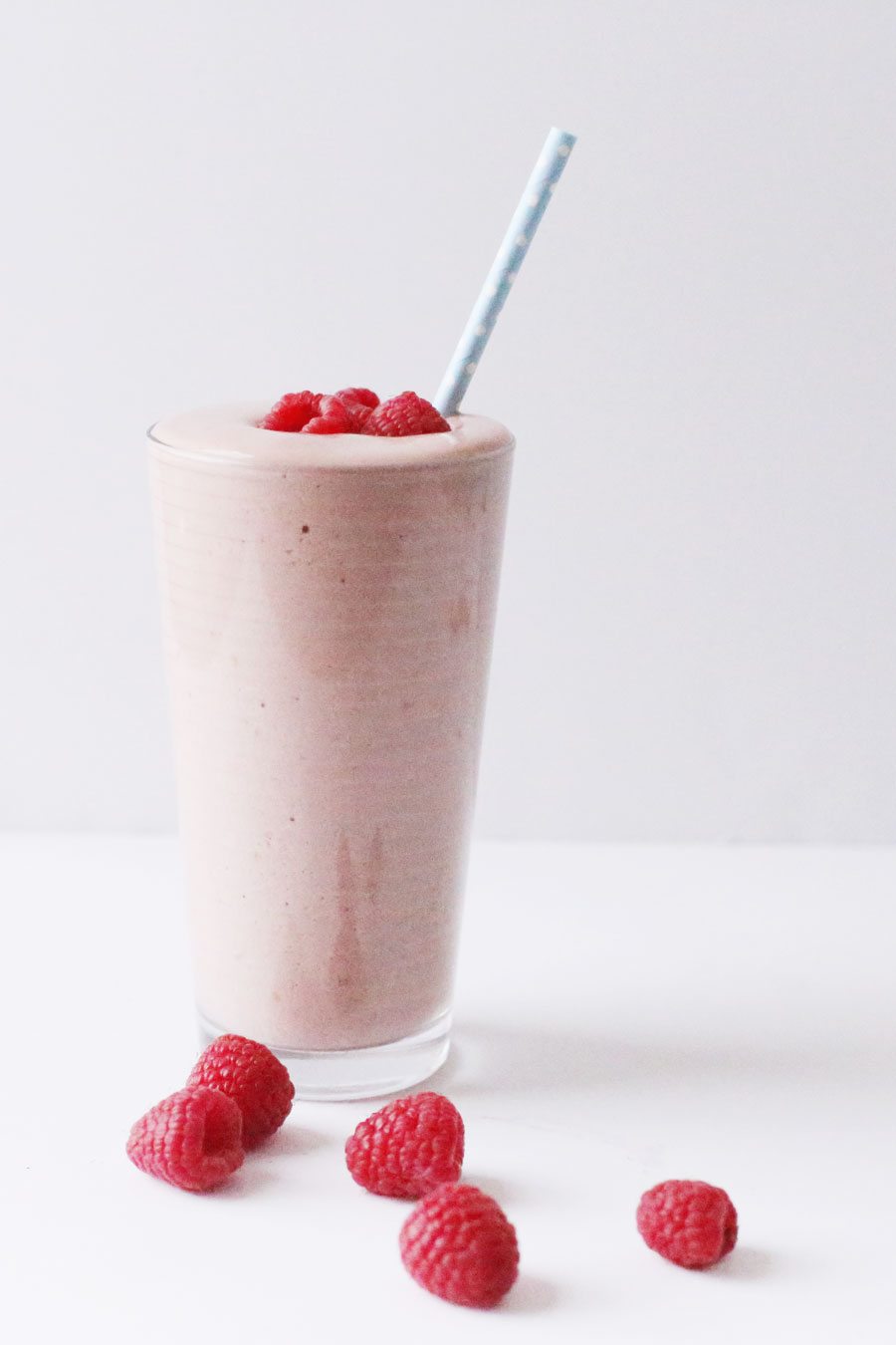Chocolate Berry Smoothie - The Sweetest Occasion